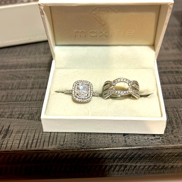 Maxine of Hollywood | Jewelry | Vintage Double Halo Cushion Cut Insert ...